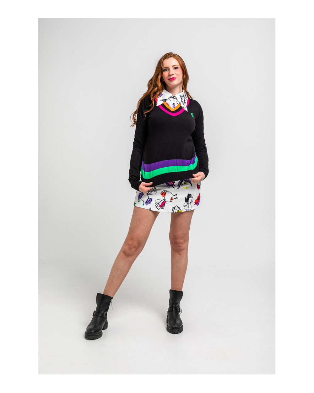 Suéter escote pico negro de colores combinado - Imagine Lolina